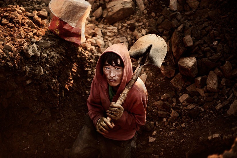 Тэвчишгүй хөдөлмөр эрхлэгч монгол хүүхэд 1 8 дахин нэмэгджээ