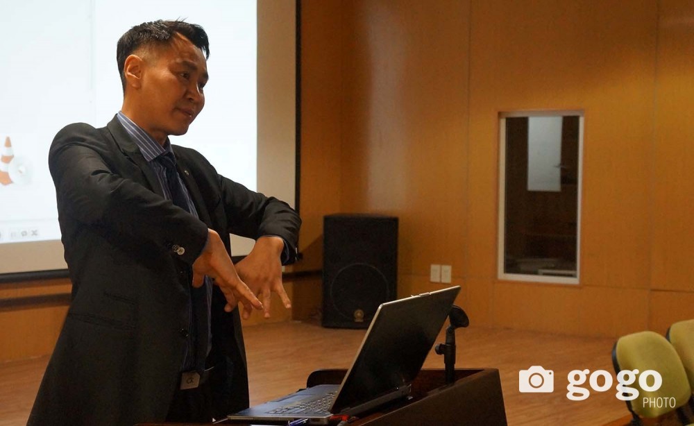 Төрийн соёрхолт инженер Н Нацагням лекц уншлаа