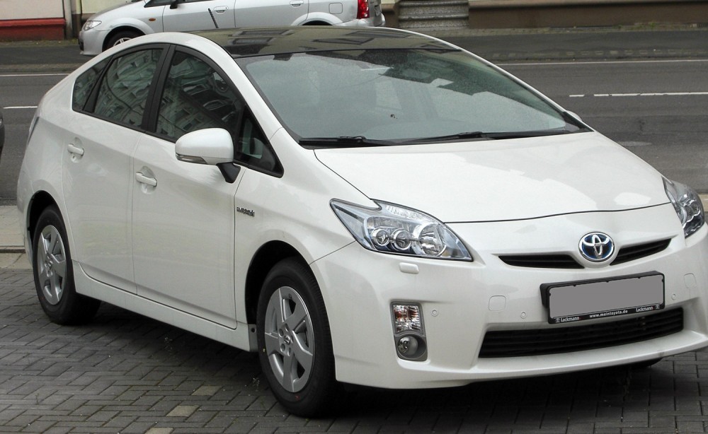 Prius-ийг харьцуулсан нь