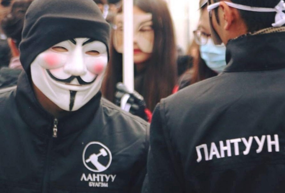 Хүүхдийн хүчирхийллийн эсрэг жагсаал 18 00 цагт Сүхбаатарын талбайд болно