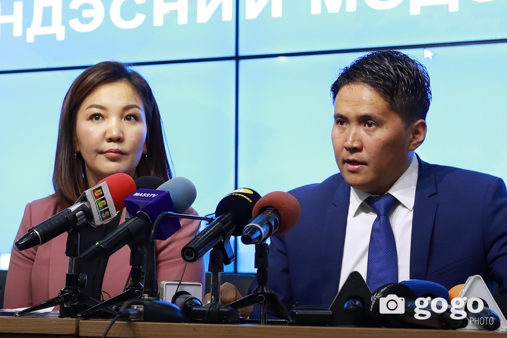 ШУУД Х Мандахбаяр Сэтгүүлч баримттай мэдээлэл түгээснээрээ доромжлол дарамт шахалт амсах ёсгүй