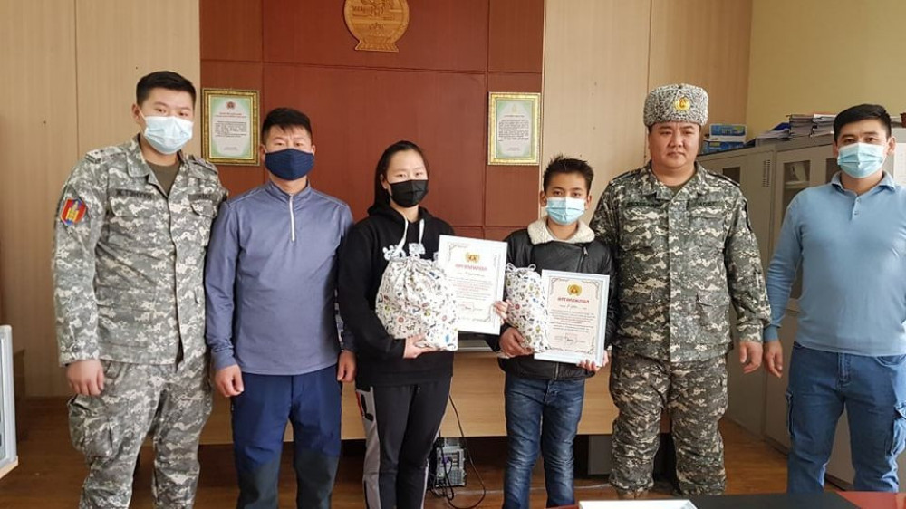 “Гамшгийн эрсдэлийг бууруулахад хүүхдүүдийн оролцоо” сэдэвт эссэ
