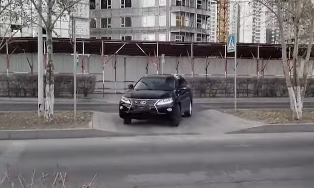 Явган зорчигчдын зам давж гарцаар буцаж эргэж буй жолооч нарт хариуцлага тооцно