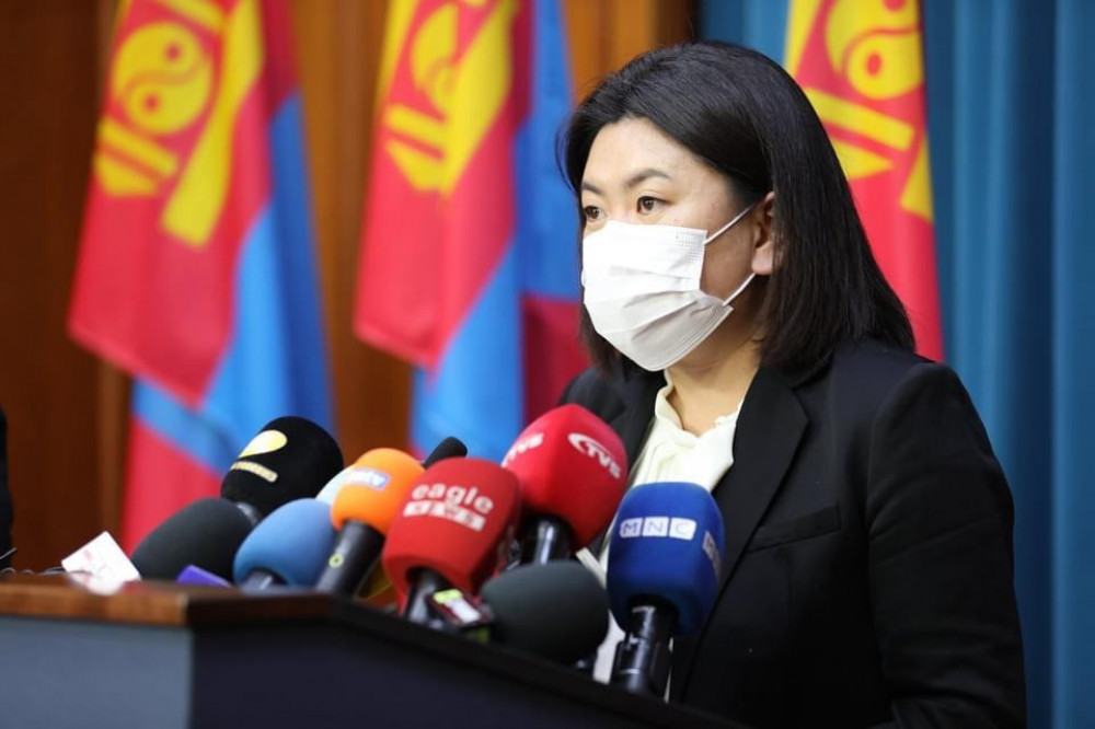 B.Solongoo: 20 borrowers of the Development Bank misused MNT 520 billion