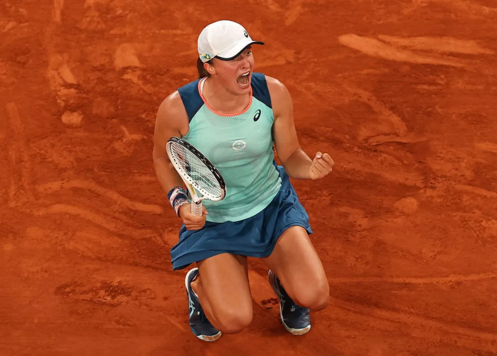 Польшийн теннисчин Ига Святек Roland Garros-т хоёр дахь удаа түрүүллээ