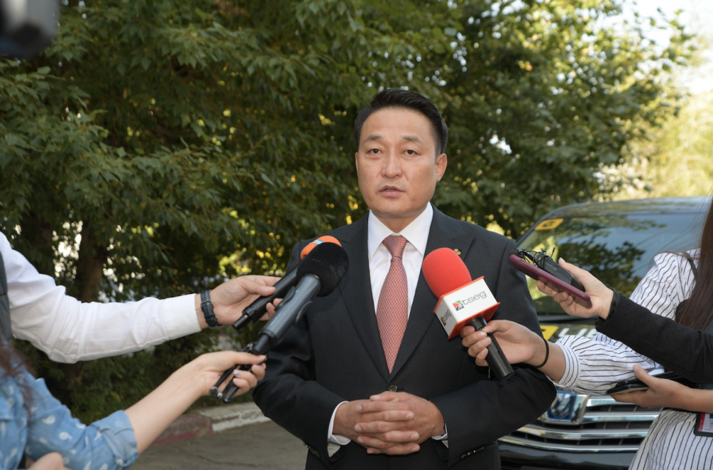 Д Амарбаясгалан Төр хувийн хэвшлээ дэмжинэ тэдний бизнестэй өрсөлдөхгүй