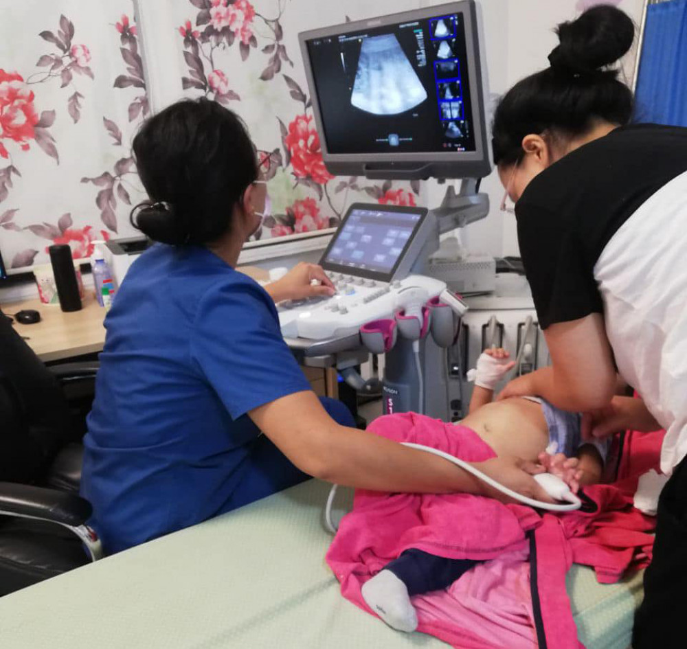 Хөгжлийн бэрхшээлтэй хүүхдүүдийг нарийн мэргэжлийн эмчийн үзлэгт