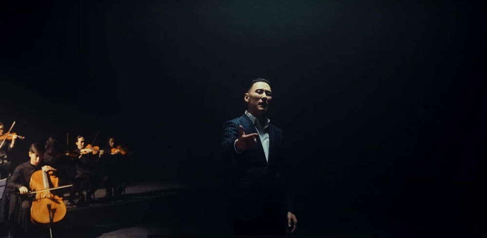 Seryoja "Никотин" хэмээх шинэ дуугаа гаргажээ