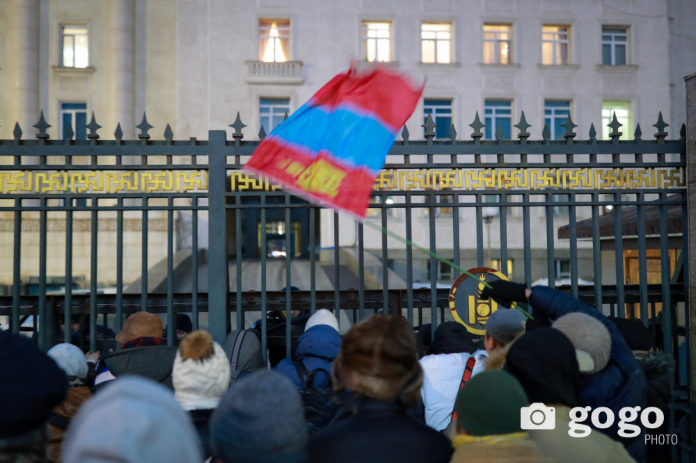 Эрх мэдэл албан тушаалаа урвуулан ашиглах авлигын гэмт хэрэг 56 хувиар өсөв