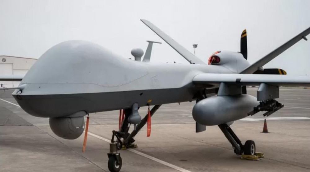 Америкийн тагнуулын дрон Оросын сөнөөгч онгоцтой тулгарсны улмаас усанд ...