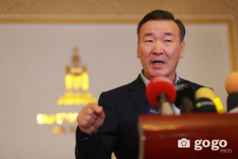 С.Ганбаатар: ЭМД-ын сангийн мөнгийг улс төрчдөөс хэрхэн хамгаалах вэ?