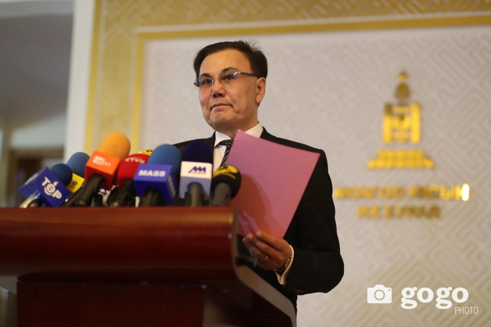 Монгол Улс нэг хүнд ногдох гадаад өрөөр дэлхийд тэргүүлж байна