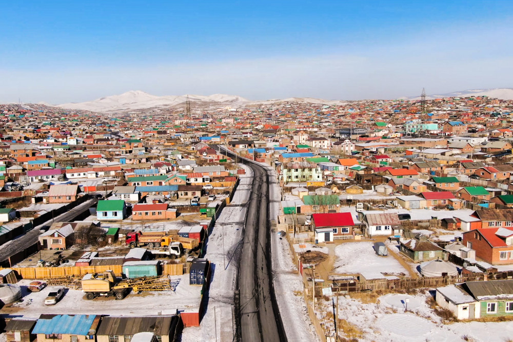 Гэр хорооллын оршин суугч иргэд цэвэр эрүүл орчинд амьдрах нөхцөлийг бүрдүүлэхэд дэмжлэг үзүүллээ