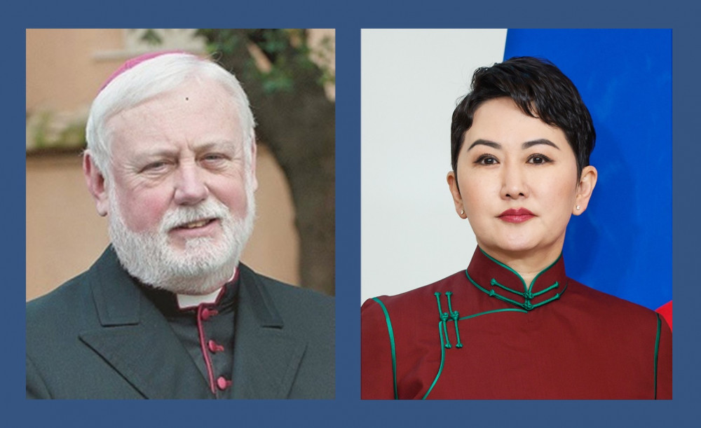 Гэгээн Ширээт Улсын Гадаад харилцааны асуудал эрхэлсэн Нарийн бичгийн дарга Тэргүүн хамба