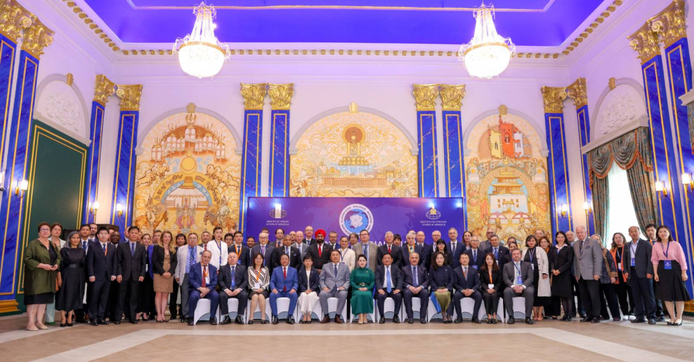 Зүүн хойд Азийн аюулгүй байдлын асуудлаарх Улаанбаатарын яриа хэлэлцээ олон улсын хурал өндөрлөлөө