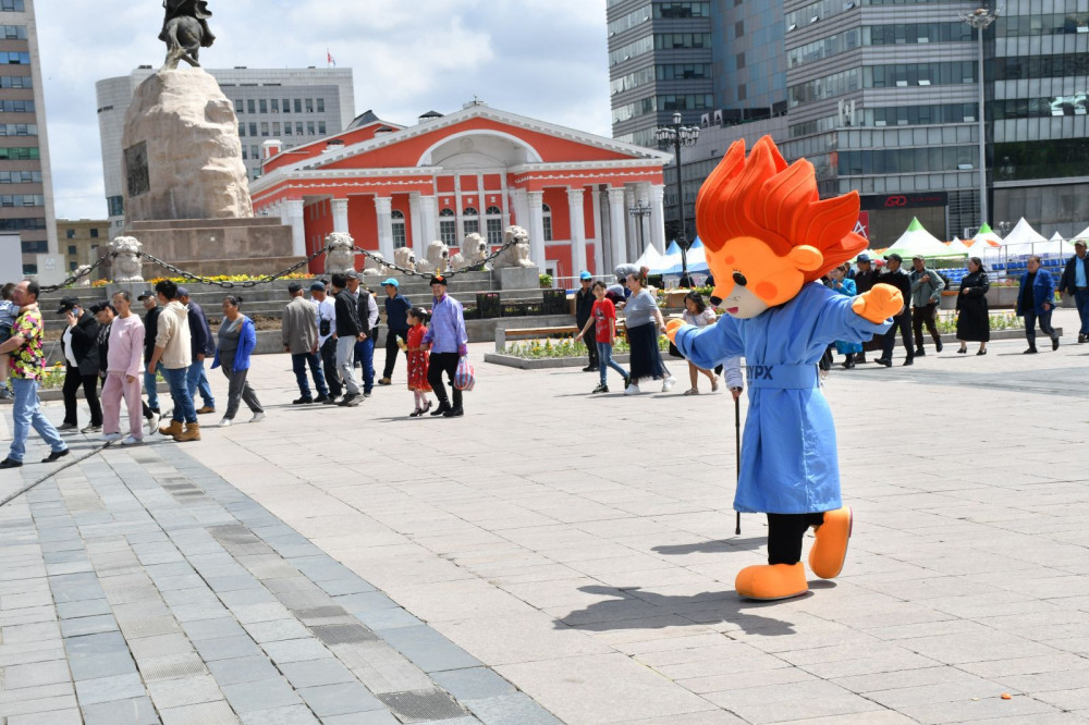 Цусаа тогтмол хандивласнаар хорт хавдар, зүрхний шигдээс, элэг ...