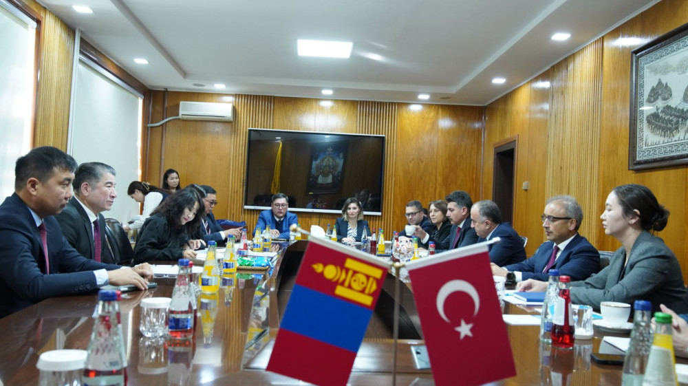 БНТУ ын Хууль зүйн дэд сайд тэргүүтэй төлөөлөгчдийг хүлээн авч уулзав