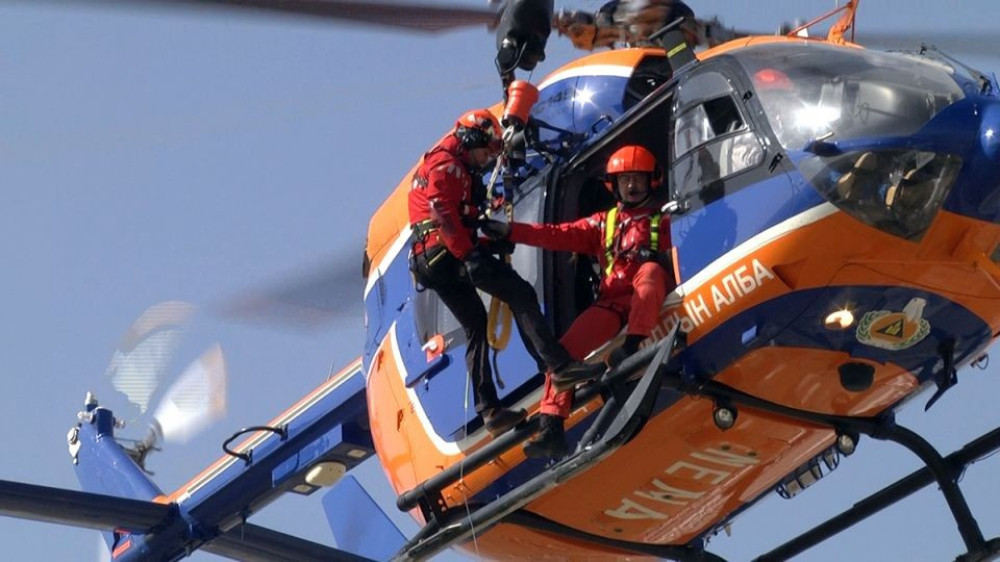 Нисдэг тэргээр эрэн хайх ажиллагаа явуулж 133 хүний амь аварчээ