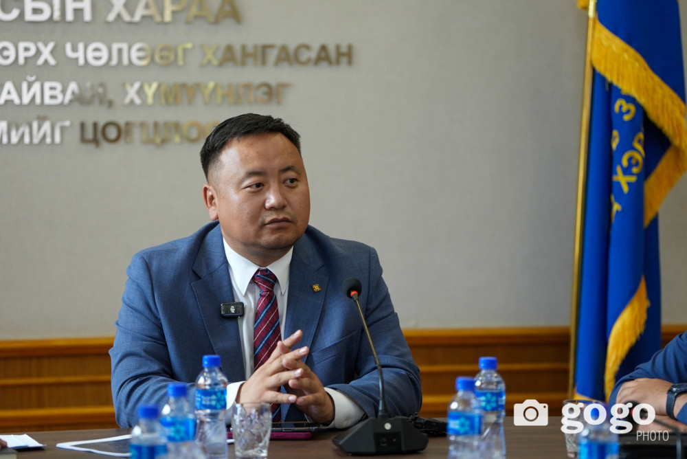 О Алтангэрэл Угаартаж нас барсан иргэдийн мэдээллийг цацсан хэрэгт таван хүнийг шалгаж байна