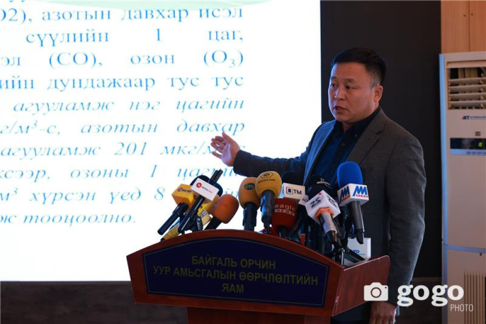 Улаанбаатарын агаарын чанарын мэдээг 13 байршил дахь станцаас 15 минут