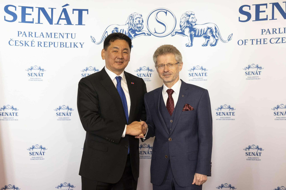 President U.Khurelsukh meets Speaker of Czech Senate