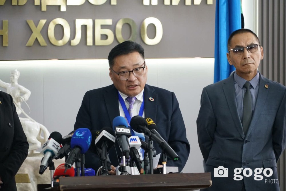 МҮЭХ Нийгмийн даатгалын хуульд өөрчлөлт оруулбал энэ оны төсөвт 725 тэрбум төгрөг дутна