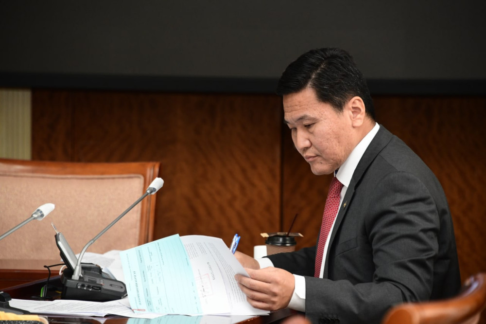 Т Аюурсайхан нарт холбогдох хэргийн шүүхийн урьдчилан хэлэлцүүлэг болно