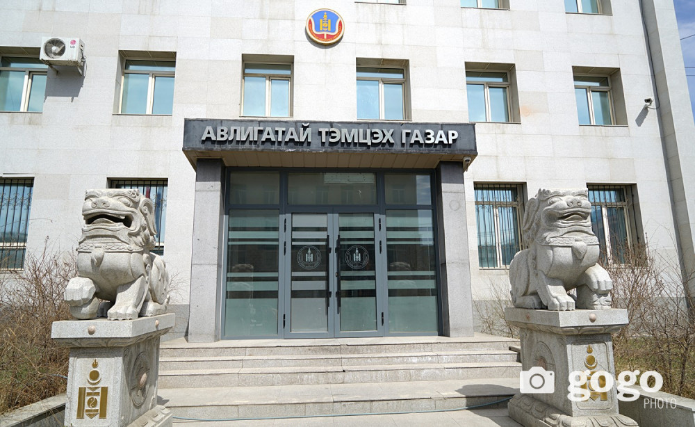 УИХ ын сонгуульд нэр дэвшигчдийн АНХААРАЛД