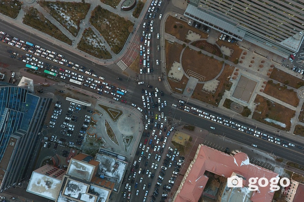 Түгжрэлийг бууруулах гэр хорооллыг орон сууцжуулах тухай хуулийг баталлаа