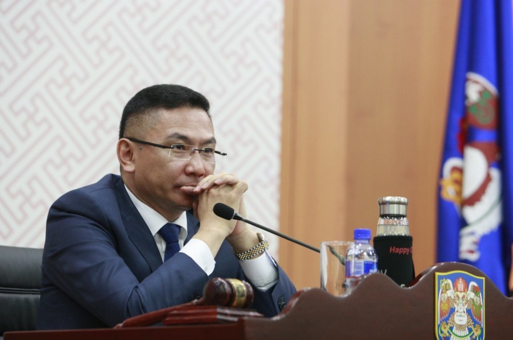 Ц Сандуй А Ганбаатар нарт холбогдох шүүх хуралдаан болж байна